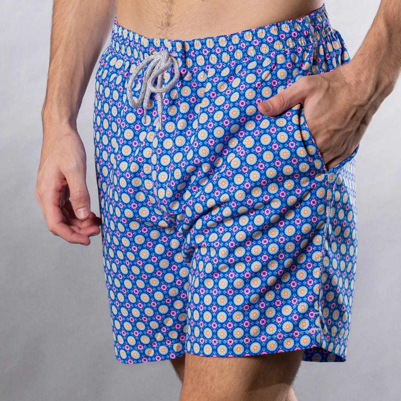 Michael's Men's Cyclist Liner Medallion Navy Blue – Craig Reagin ...